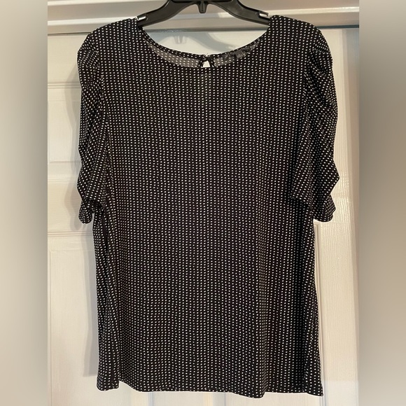 Adrianna Papell | Tops | Adrianna Papell Black White Swiss Dot Short ...